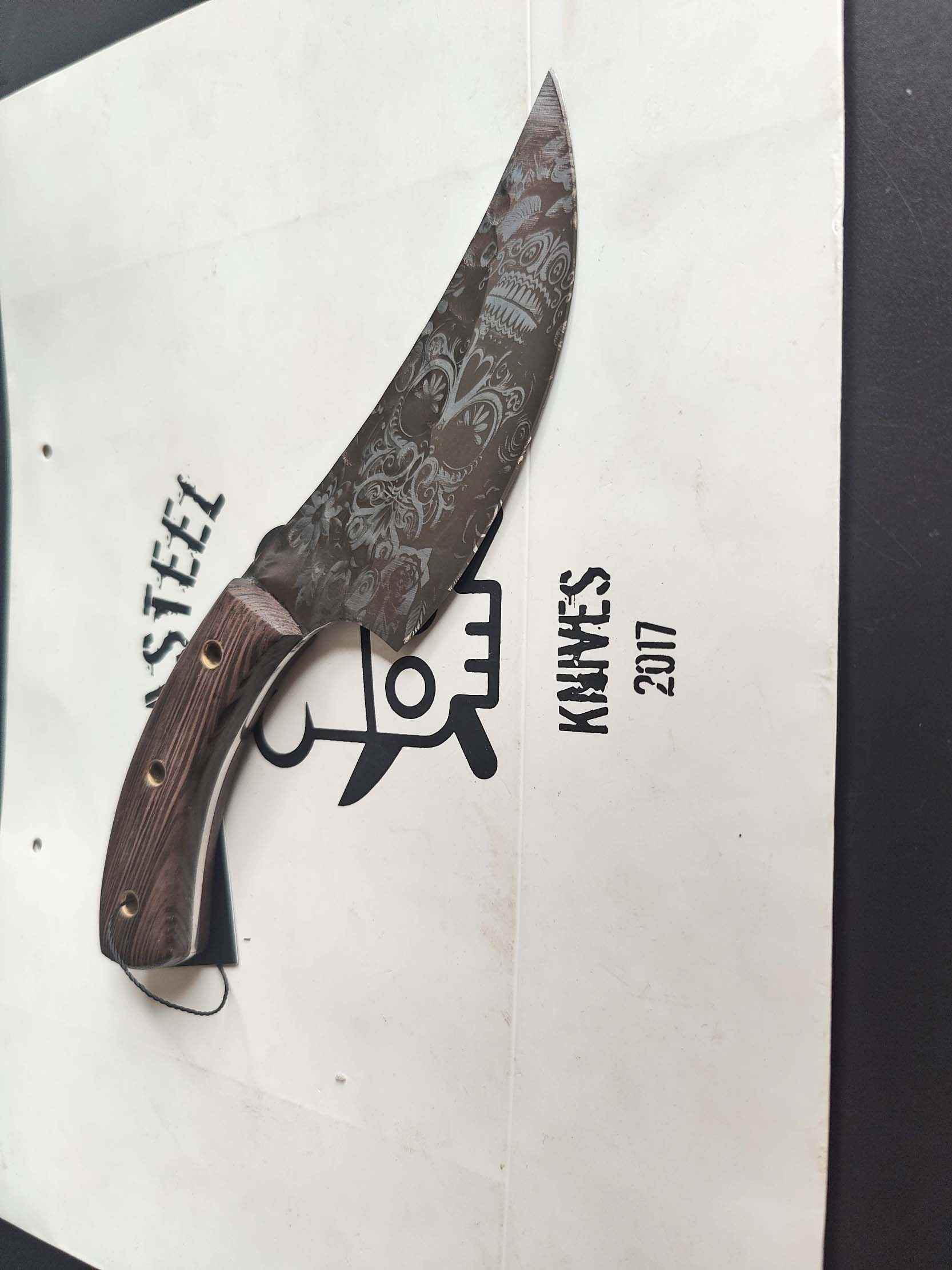 Curved Knife 5 inch with Skull Engraving Cut with Precision and Style ...